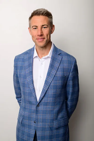 Jeff Hoffman Named 2024 Advocate Of The Year - Cushman & Wakefield | Boerke